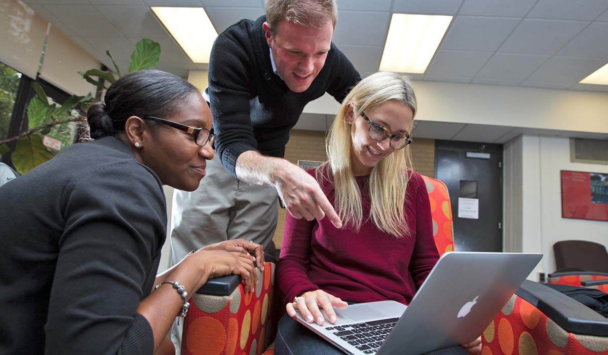 Pursuing a Graduate Degree | Hofstra University