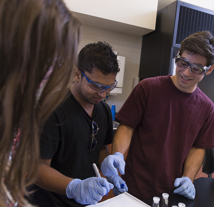 Pre-Health (Pre-Medical) Studies | Hofstra University