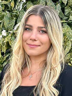 Advising: Center for University Advising Team | Hofstra University