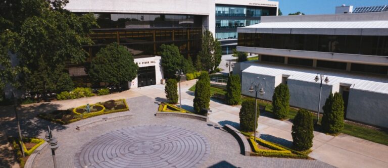 Visit - Hofstra University